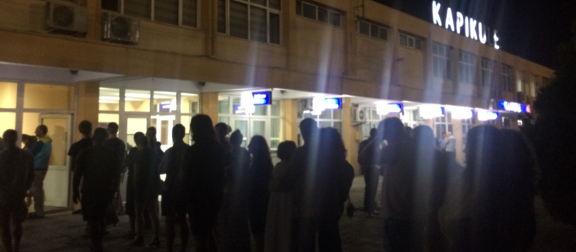 A weird border crossing at Kapikule – Rail Turkey En