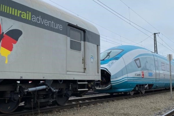 Rolling Stock – Rail Turkey En